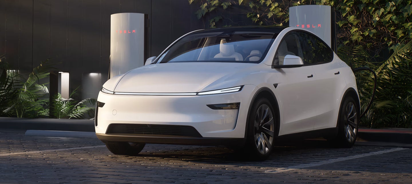 Tesla Model Y Electric Car Price, Specs & Features in India 2026