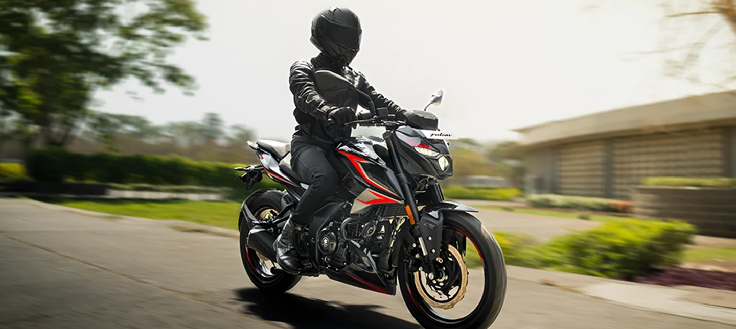 Bajaj Pulsar N250 Specification 2025 | Engine, Features, Dimensions