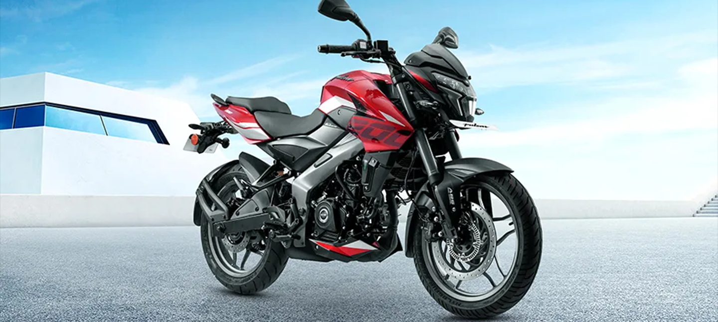 Bajaj Pulsar NS200 Specification 2025 | Engine, Features, Dimensions