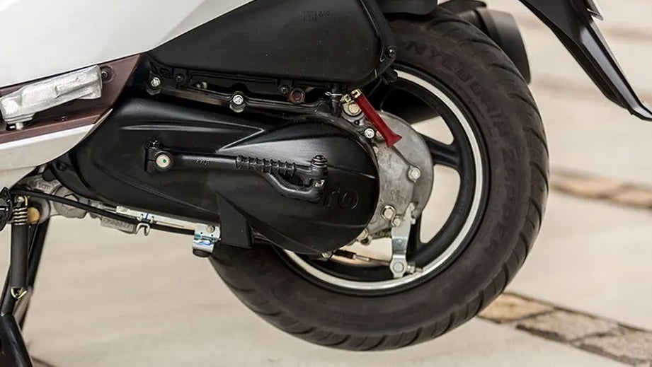 Hero Maestro Edge 125 Price in India 2025 | Images, Mileage, Specs