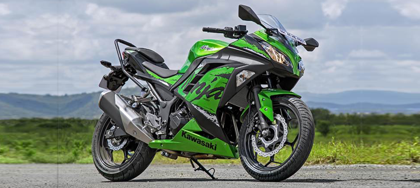 Kawasaki Ninja 300 Price in Kolkata 2025 | On-Road Cost, Offers & EMI