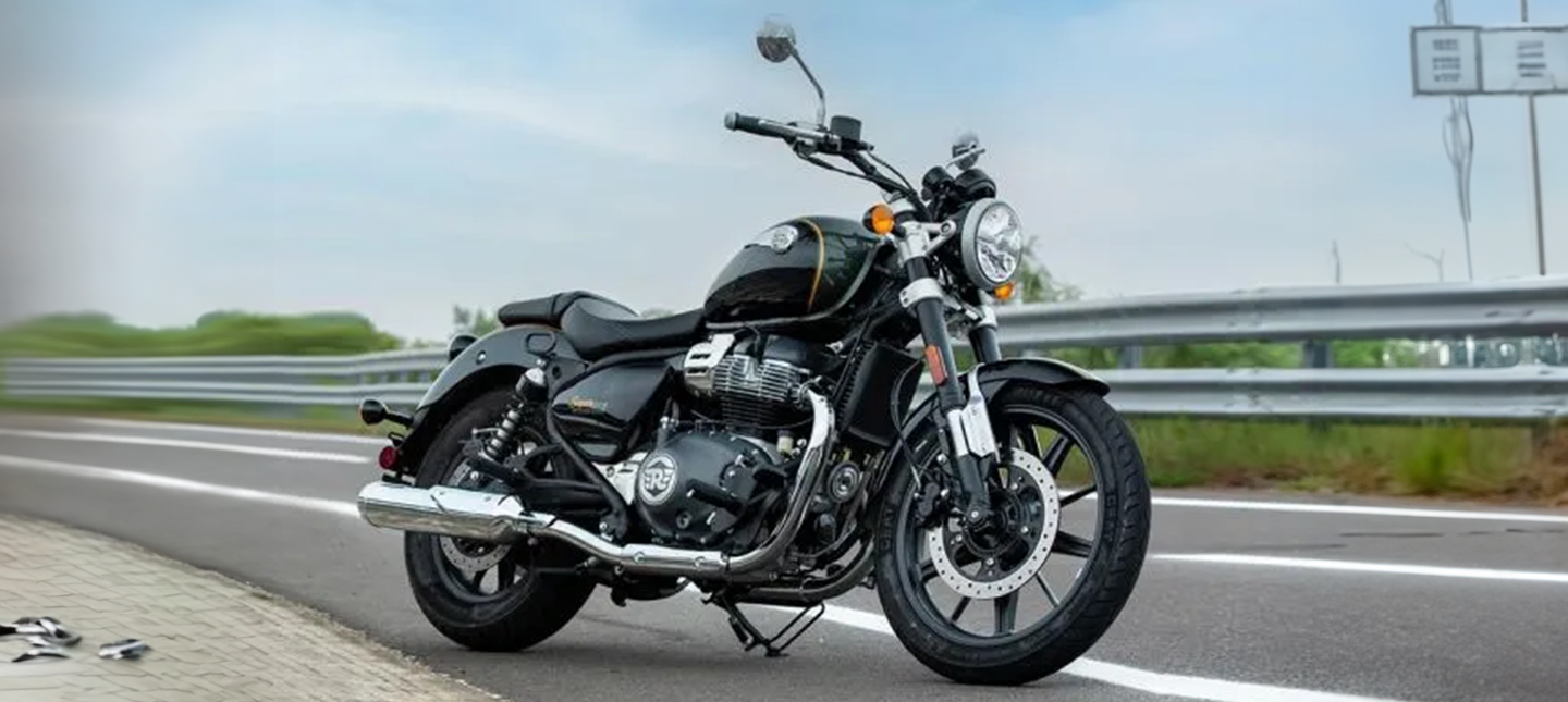 Royal Enfield Super Meteor 650 Variants 2025 | Price, Features, Specs ...