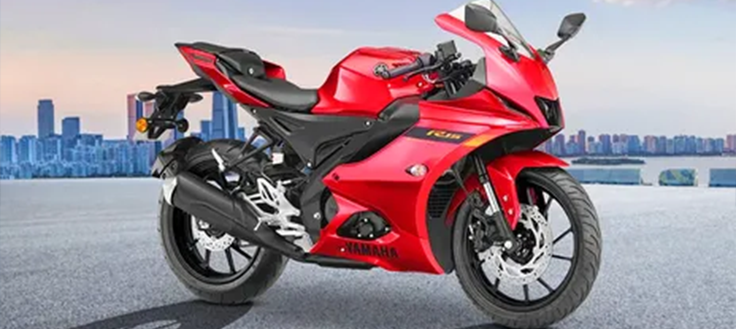 Yamaha R15 V4 Specification 2025 | Engine, Features, Dimensions