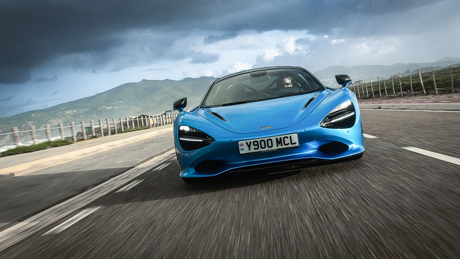 Mclaren 750s Images – Interior & Exterior Photos