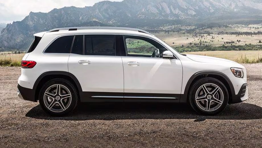 Mercedes-Benz GLB Images – Interior & Exterior Photos