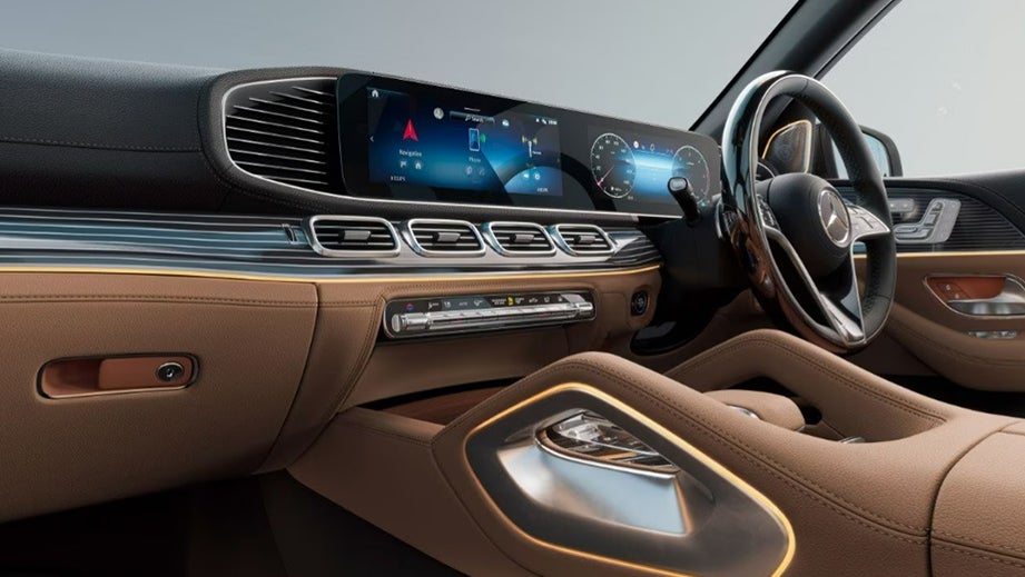 Mercedes-Benz GLS Images – Interior & Exterior Photos