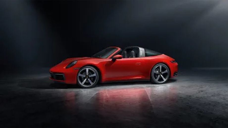 Porsche 911 Images – Interior & Exterior Photos