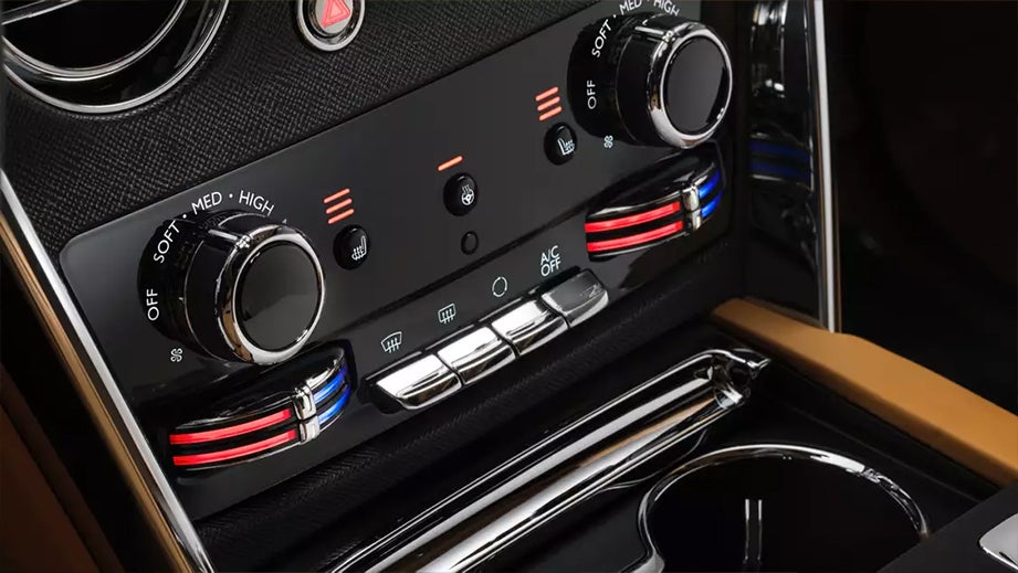 Rolls-Royce Cullinan Price in India 2026 – Price, Specifications & Key ...