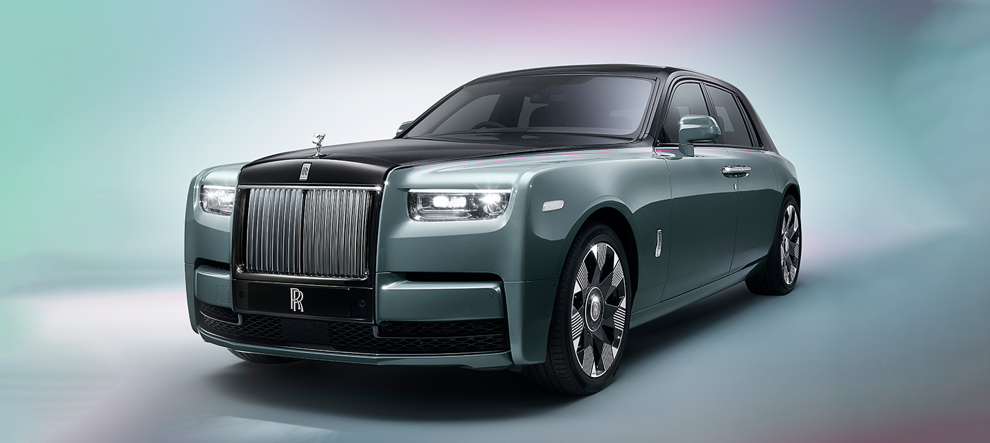 Rolls-Royce Phantom Specifications – Engine, Dimensions & Features