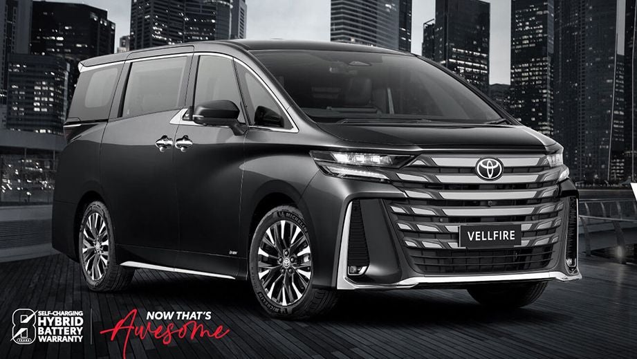 Toyota Vellfire Images – Interior & Exterior Photos