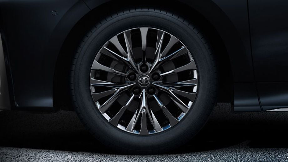 Toyota Vellfire Images – Interior & Exterior Photos