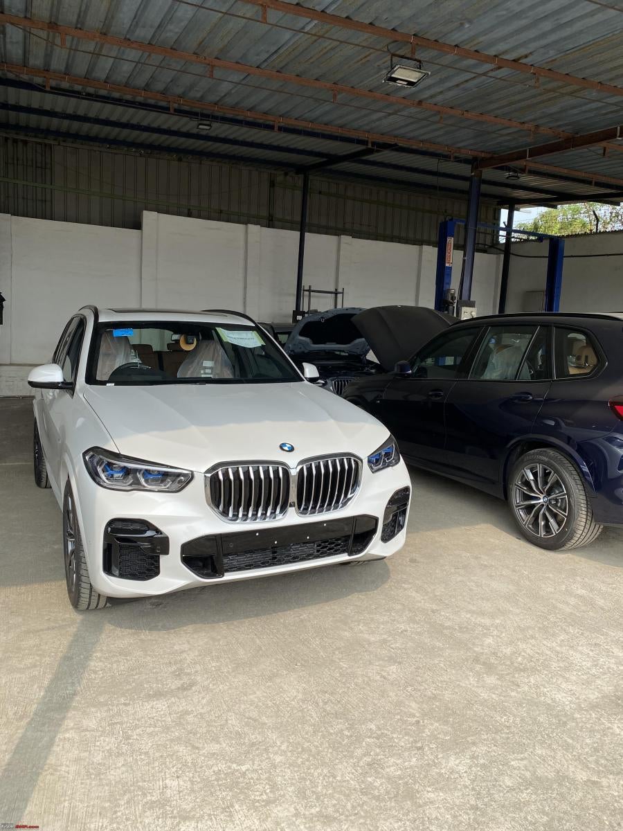 BMW X5 Images – Interior & Exterior Photos