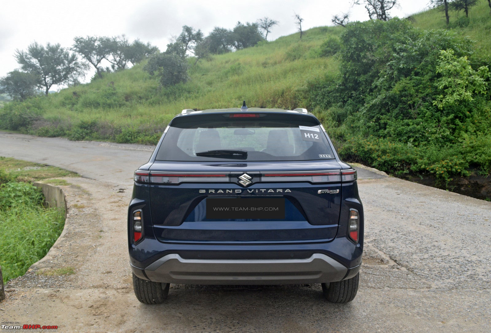 Maruti Suzuki Grand Vitara Images – Interior & Exterior Photos