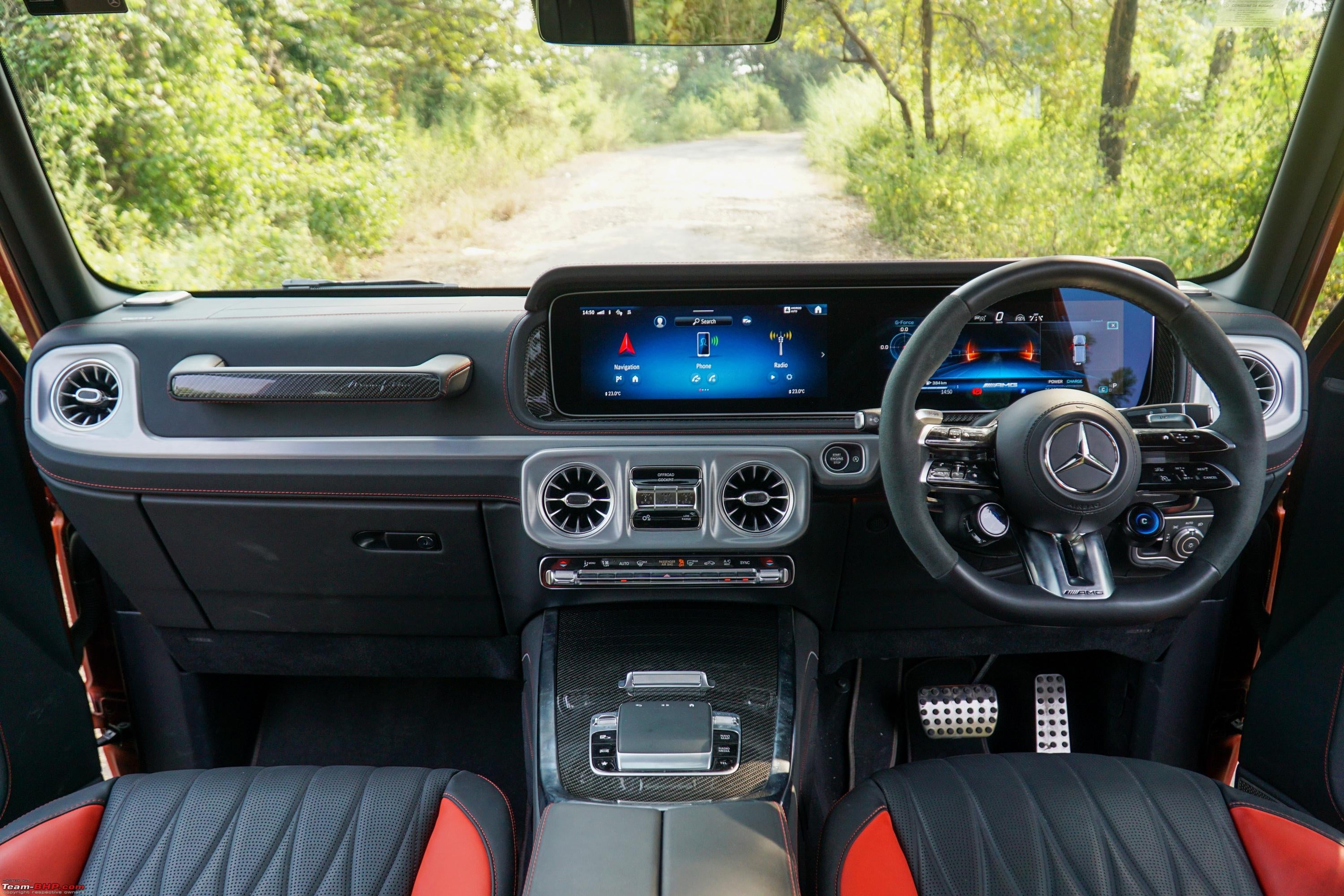 Mercedes-Benz G-Class Images – Interior & Exterior Photos