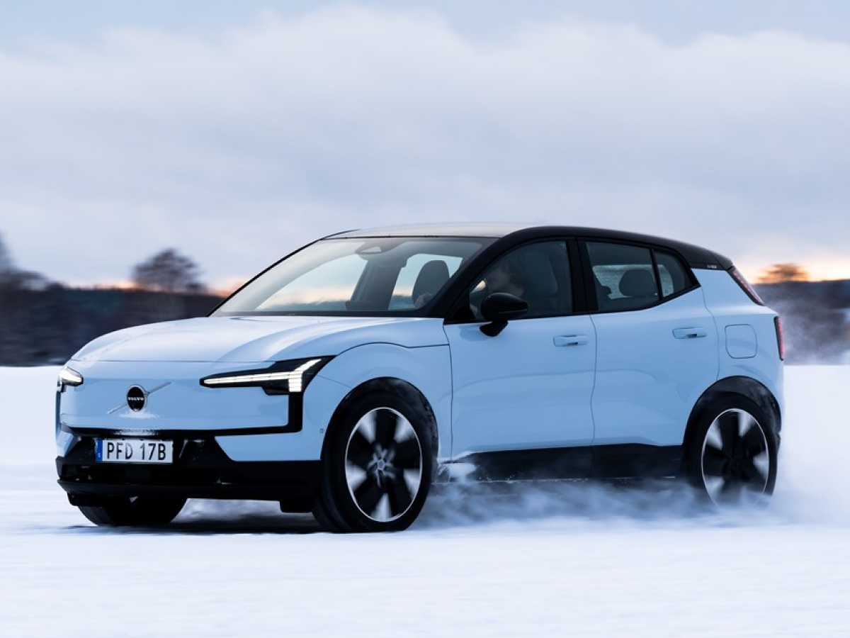 Volvo EX30 Colours in India – Interior & Exterior Shades